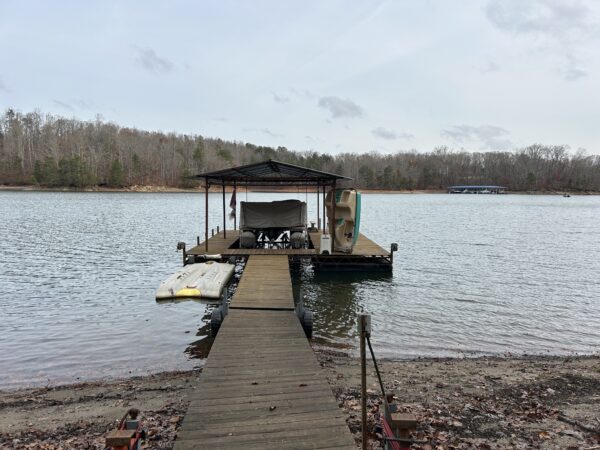 22′ x 28′ Gable Roof Steel Dock – Martin Docks